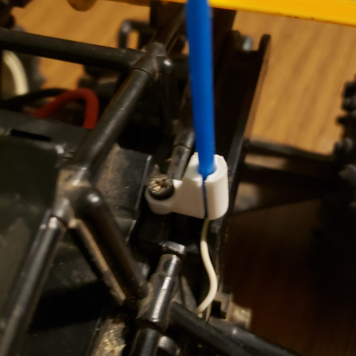 3D Printable Nikko F10 antenna mount by Lukas Dolphy