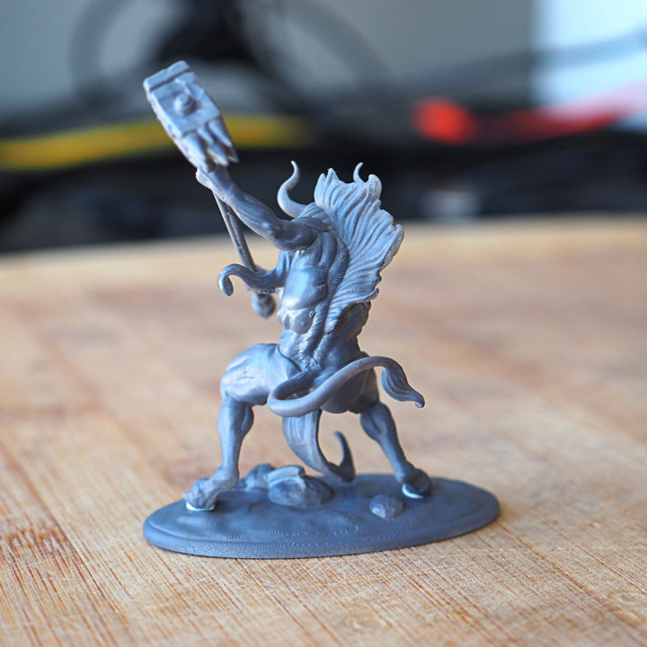 3D Printable Female minotaur by La Louve 3D