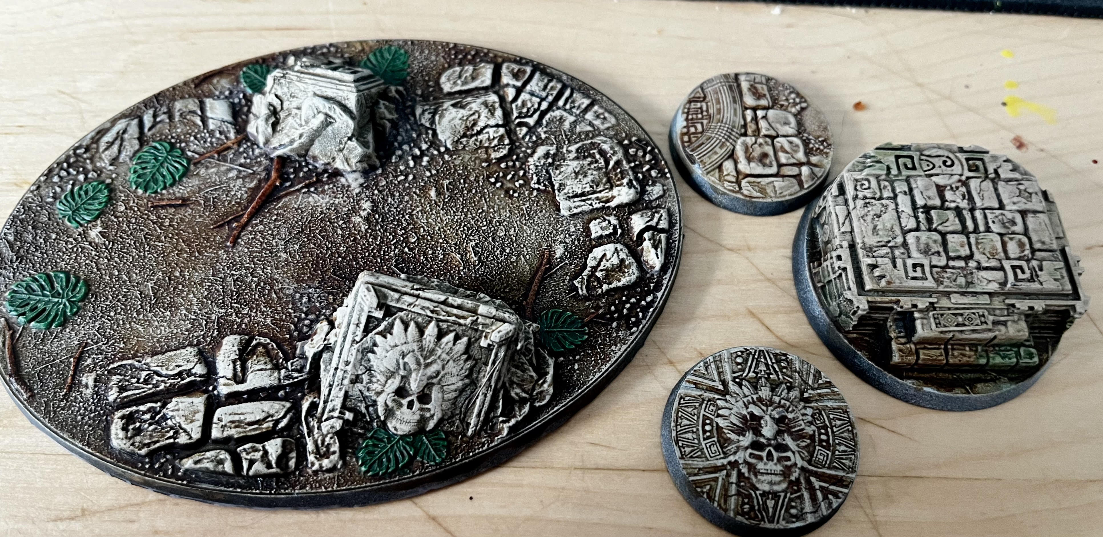 3D Printable Aztec Ruins Base Set (Pre-supported) by Admiral Apocalypse