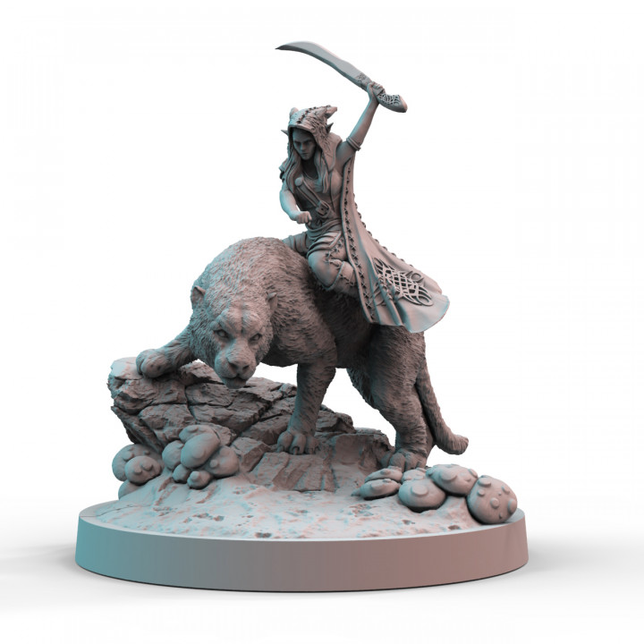 3D Printable Wood Elf Panther Mount (pre-supported) by Blue Giant Studios