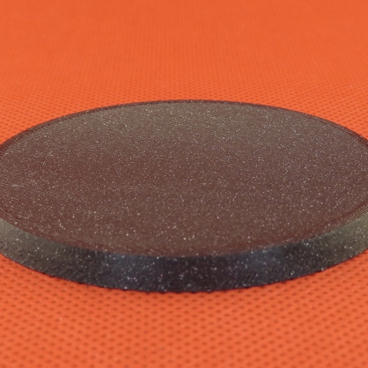 3D Printable 100mm round base (Magnetic) by Raven Miniatures