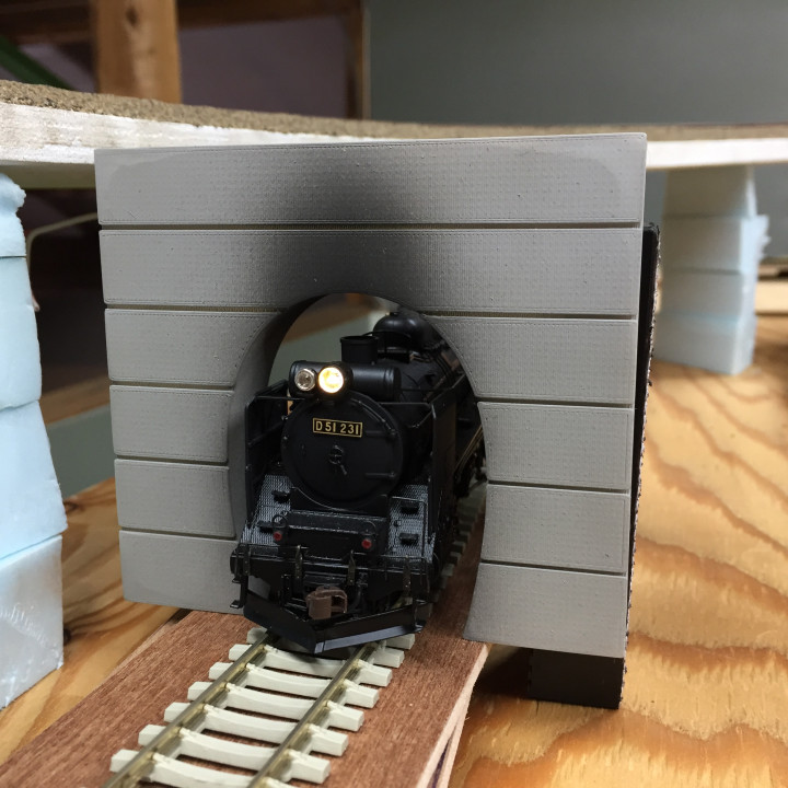 3D Printable HO-Gauge Tunnel Entrance Concrete Type by 041 gissha