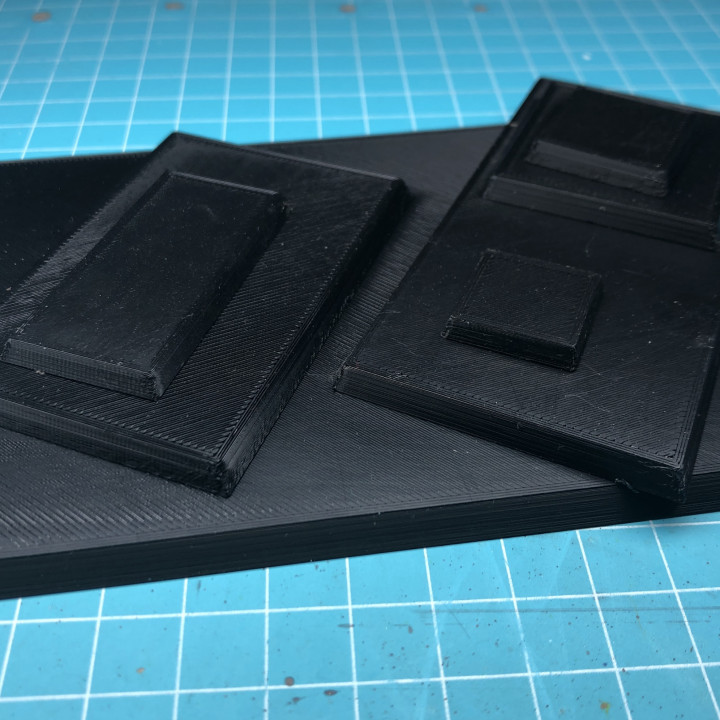 3D Printable 150x100mm rectangular base (Magnetic) by Raven Miniatures