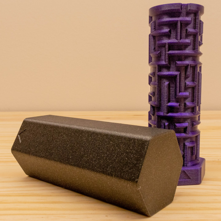3D Printable Labyrinth Puzzle Gift Box by Zachary Lance
