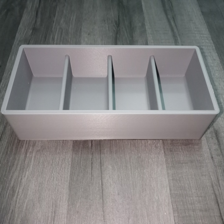 3D Printable Watch Box 4 slot by Logan TR J