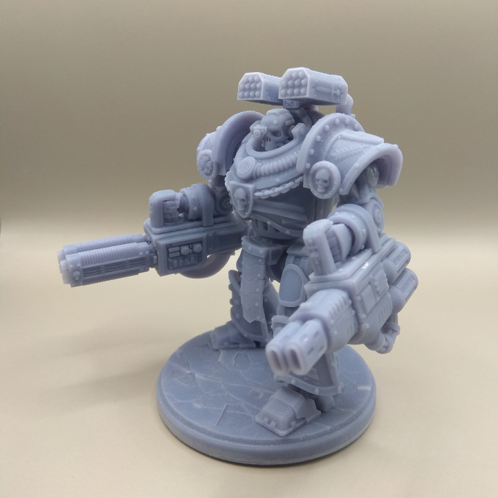 3D Printable Eternus Assault Armor by Arma Mechanatus