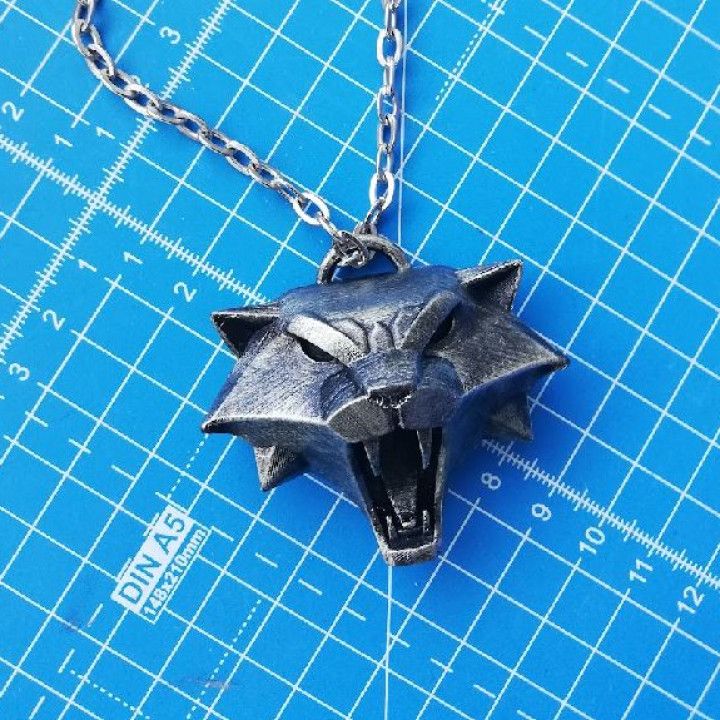 3D Printable Cat School Medallion from Witcher3 by Laci Legath