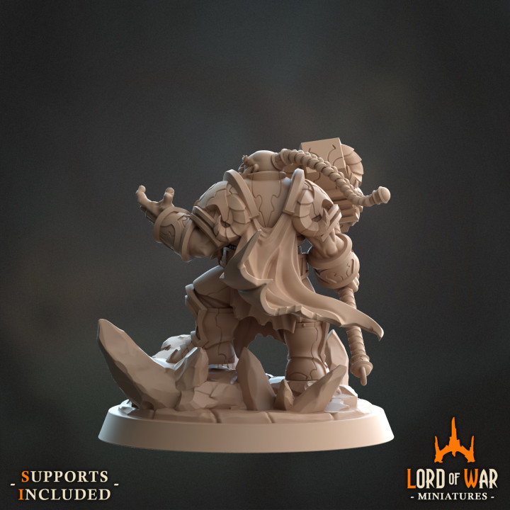3D Printable King Frost Dwarf (Presupported) by Lord of War Miniatures