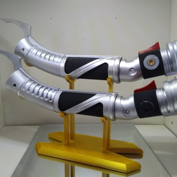 3D Printable Count Dooku Lightsbaer by Christopher Heggie