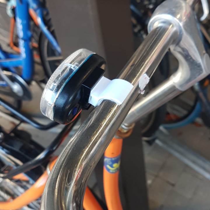 3D Printable Bicycle headlight bike clip by SHAREPAIR