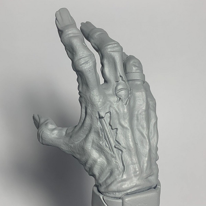 3D Printable Zombie Hand by Stlflix
