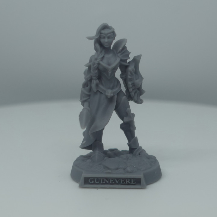 3D Printable Female Fighter - Queen Guinevere The fierce female fighter ...