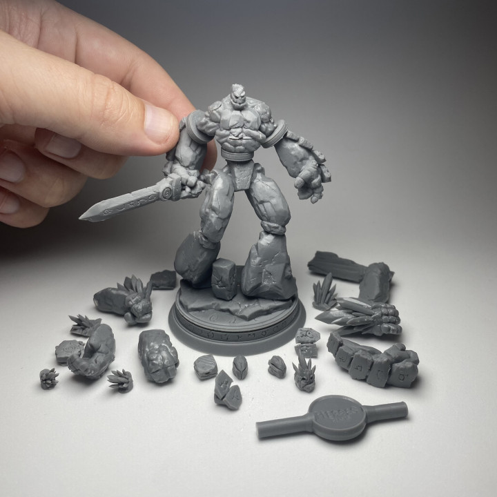 3D Printable Swapmini 32- Omog - Omog - Stone ,Crystal or rune Golem by ...