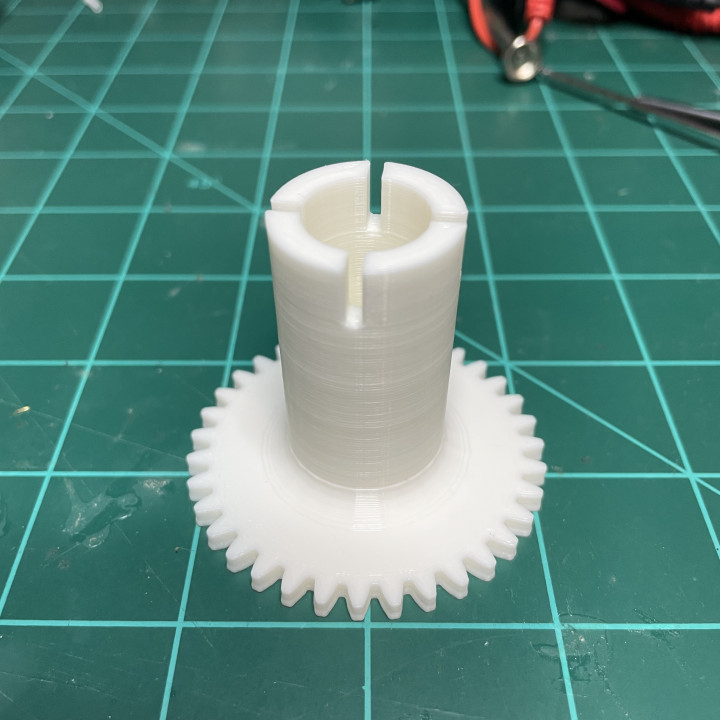 3D Printable Improved Omnibot 2000 elbow gear by Bill Burnard