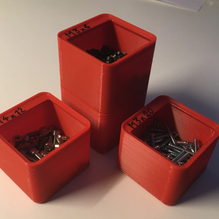 3D Printable Storage Box by Jan-Luka Hadas