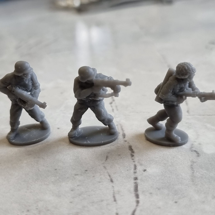 3D Printable BRM4 3x WW2 German Commandos Brandenburg Assault set A ...