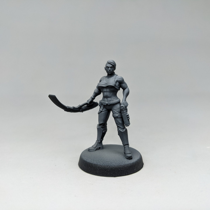 3D Printable SCI-FI Miniature women soldier (Model 4) by ToyDoy Miniatures