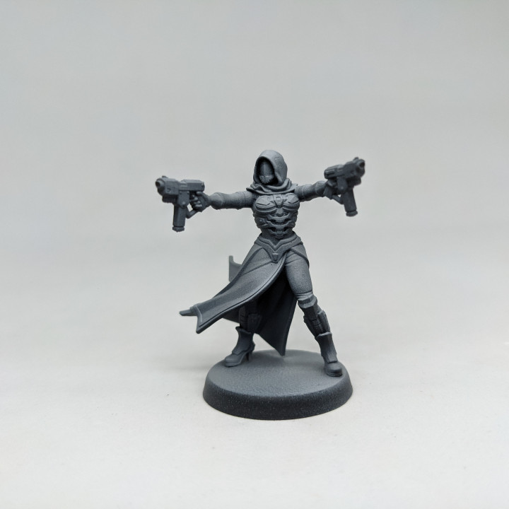 3D Printable SCI-FI Miniature women soldier (Model 7) by ToyDoy Miniatures