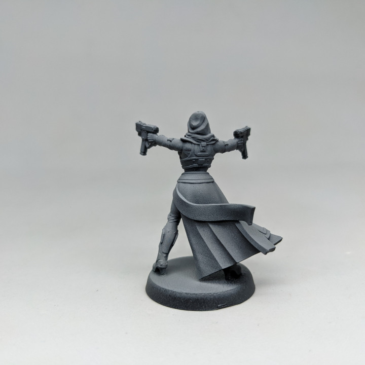 3D Printable SCI-FI Miniature women soldier (Model 7) by ToyDoy Miniatures