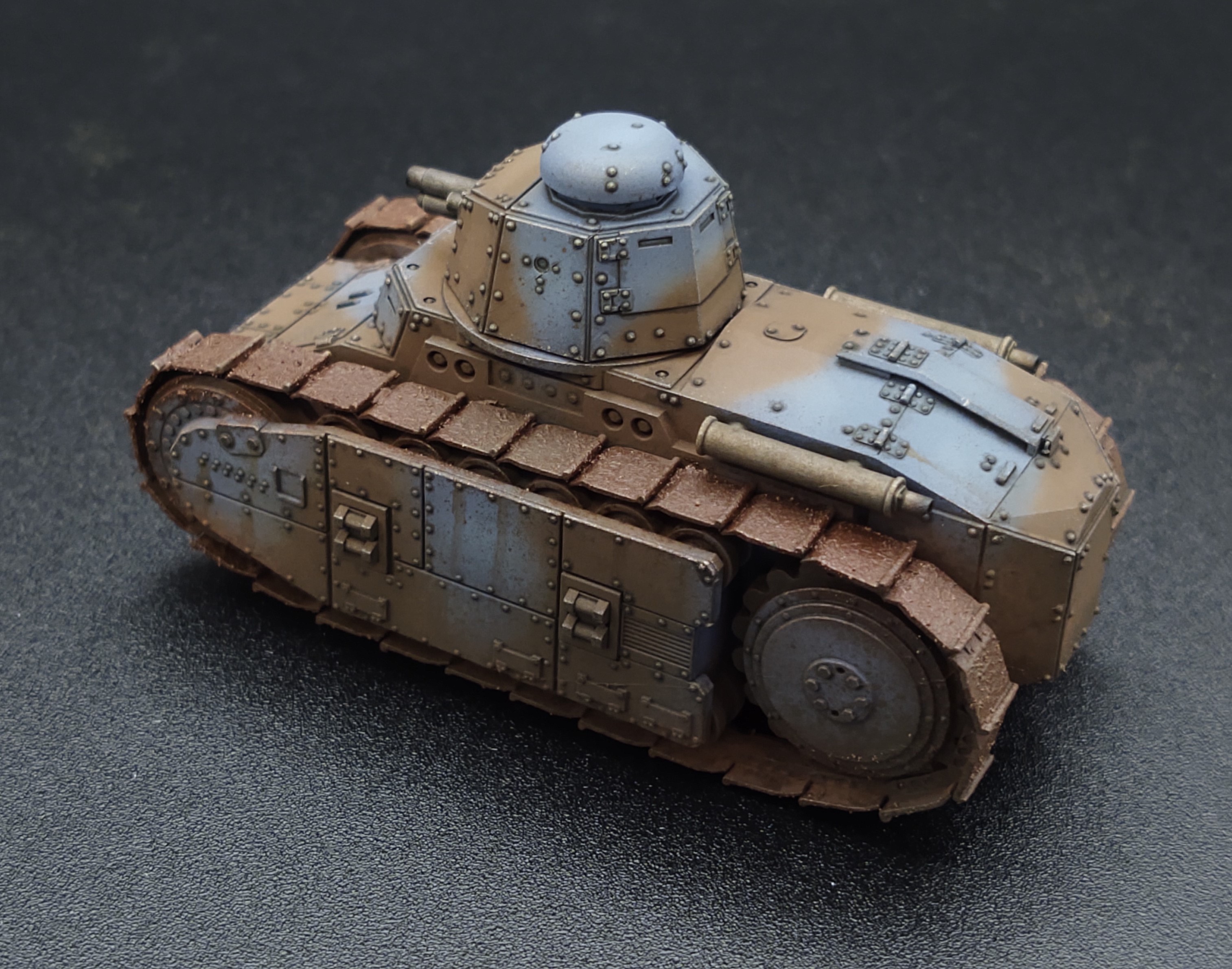 3D Printable Light Tank Leger by Filamentio