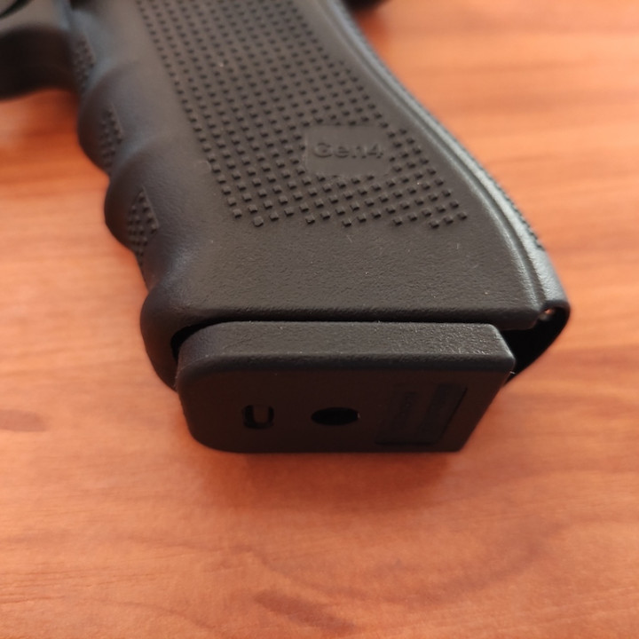 3D Printable The heel of the Airsoft Glock 18 store from WE by Oleg