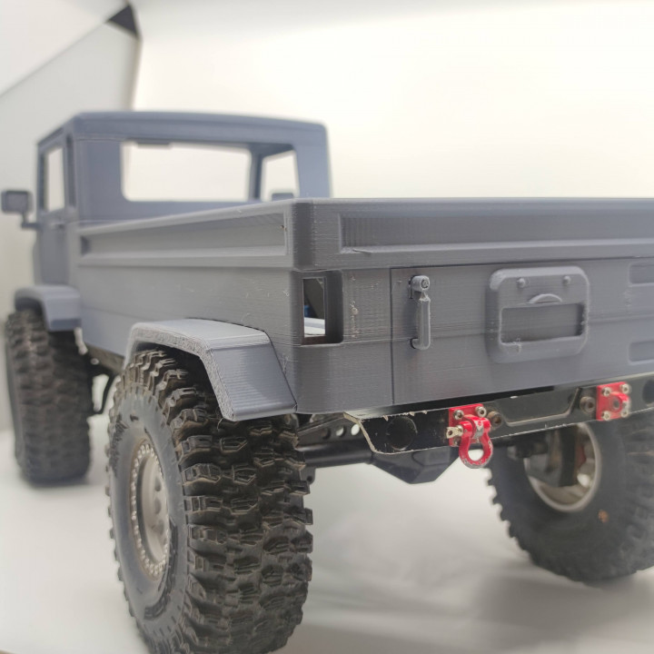 3D Printable ahead RC 1/10 Crawler FC body by Ian Jim