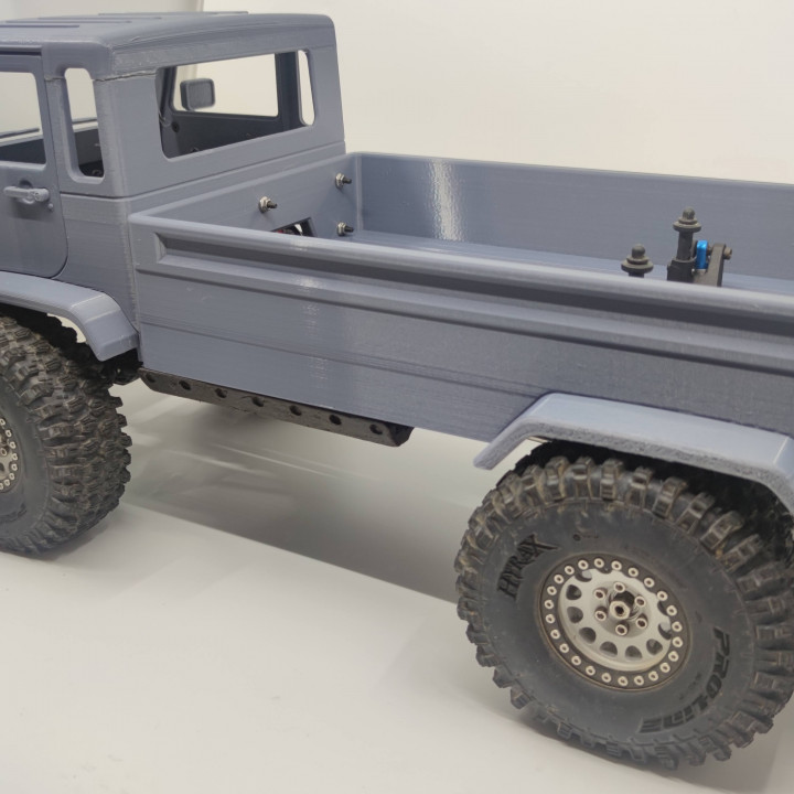 3D Printable ahead RC 1/10 Crawler FC body by Ian Jim