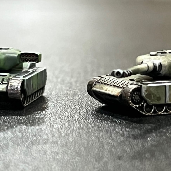 3D Printable Medium Tank by ig j