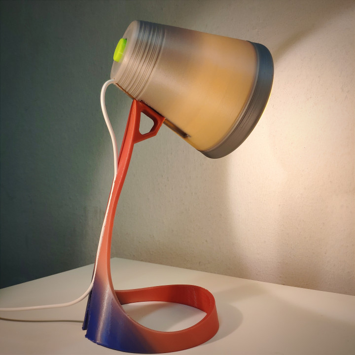 3D Printable Desk lamp by Kevin Thomas