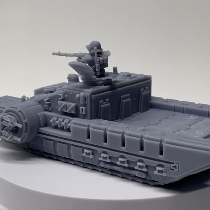 3D Printable Crystal Tank by Blue Wolf Miniatures