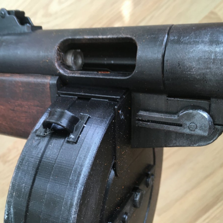 3D Printable Suomi KP/-31 - submachine gun replica by Ilkka