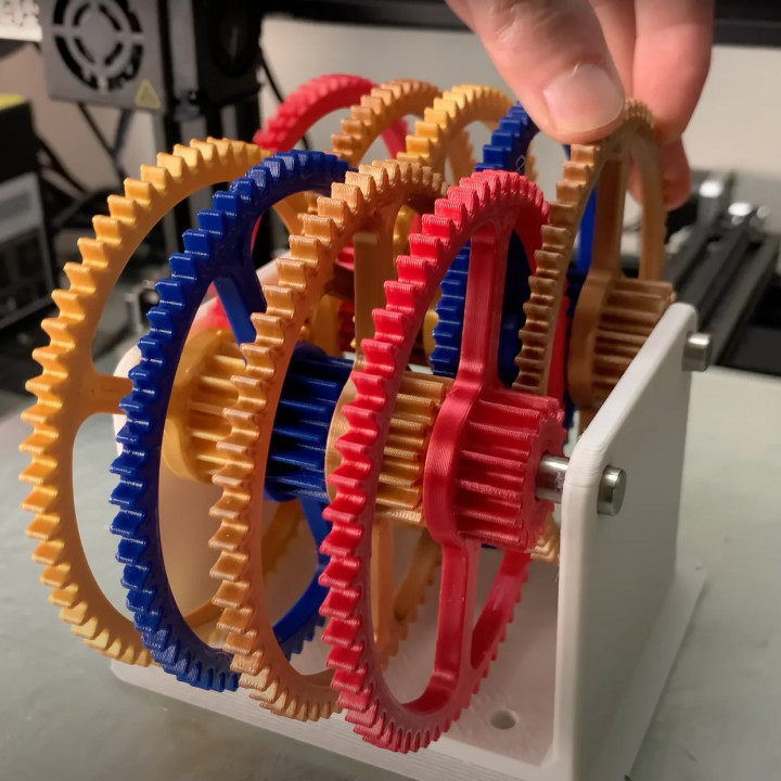 3D Printable 65000:1 Ratio Gearbox by 3D Printer Academy