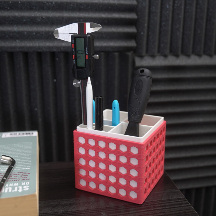 3D Printable Desk Organizer (Color Customizable) by 3D Printer Academy