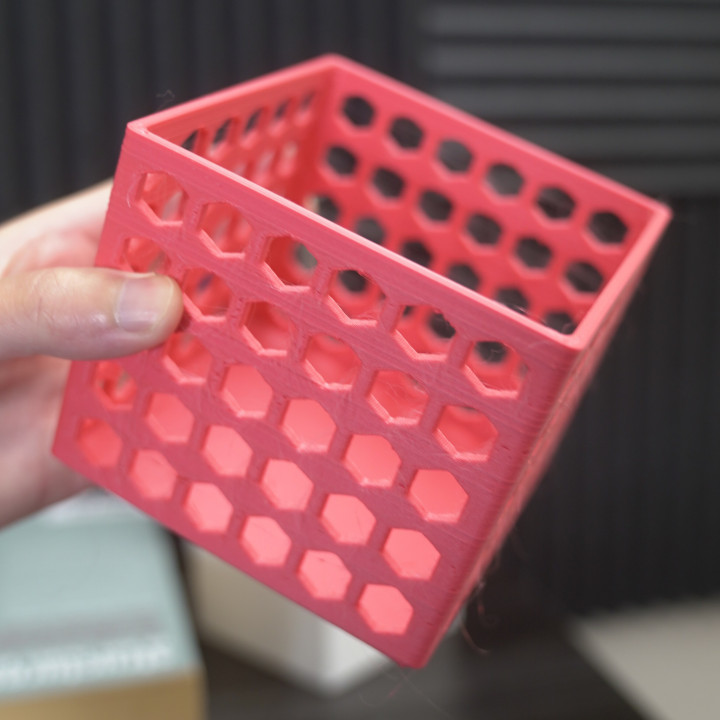 3D Printable Desk Organizer (Color Customizable) by 3D Printer Academy