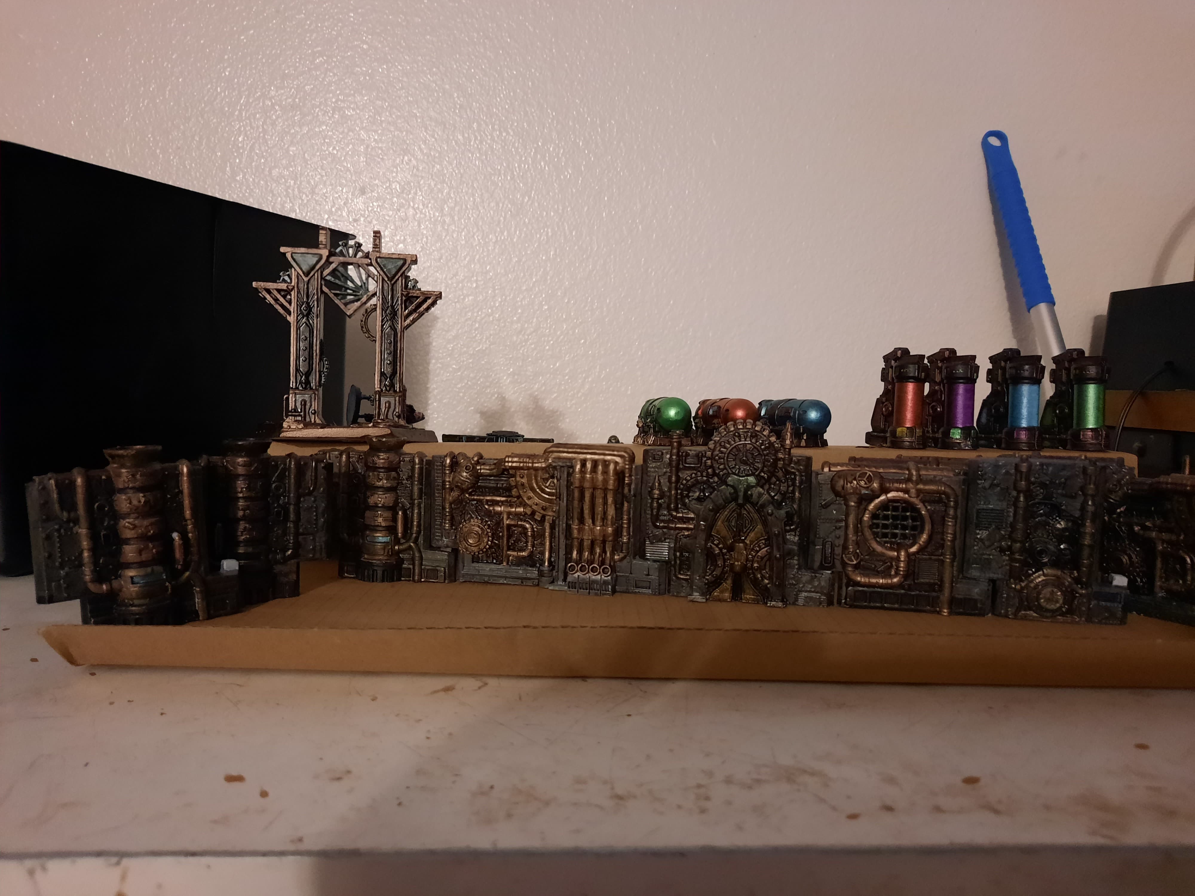 3D Printable Laboratory Walls (Pre-Supported) by Cast n Play