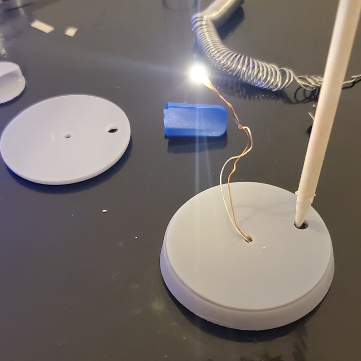 3D Printable Large Creature Bases (Powered) by Tyler Pivoney