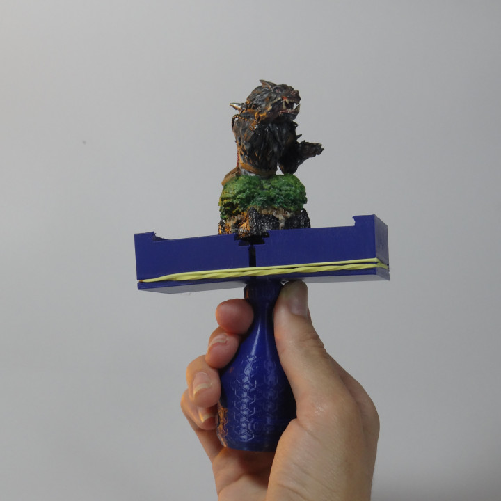 3D Printable Painting Handle by Stlflix