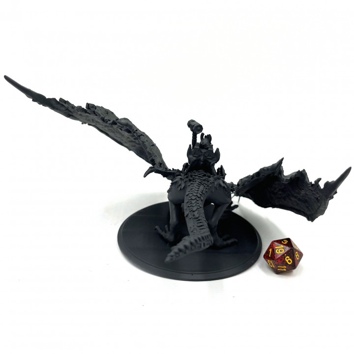 3D Printable Dwarf Queen Riding White Dragon by 2moronic miniatures