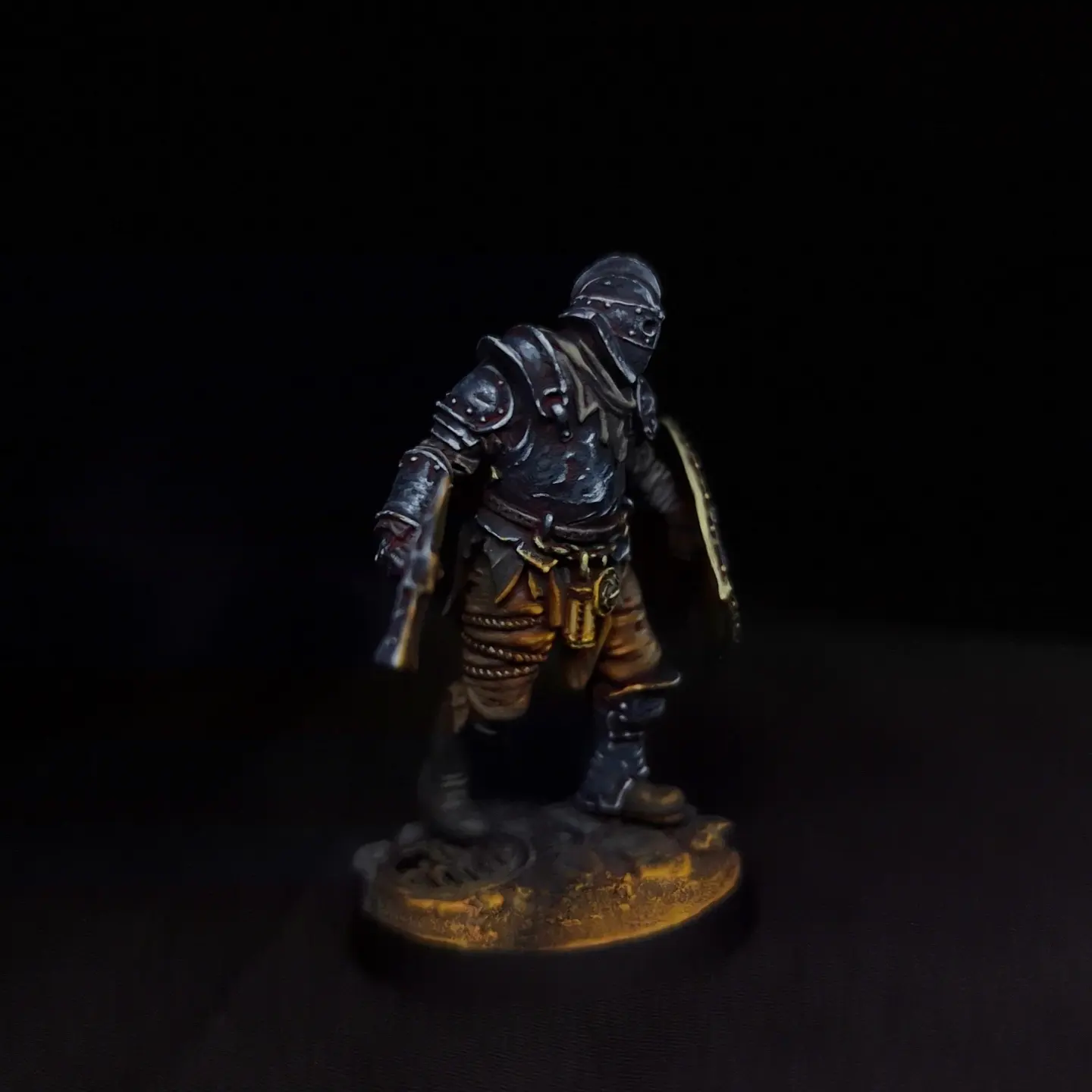3D Printable Otto Long Arm | Lone Heroes | Hero by Bestiarum Miniatures