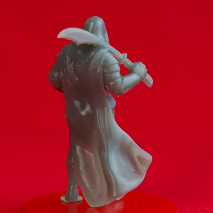 3D Printable Bandit Captain - Tabletop Miniature (Pre-Supported) by ...