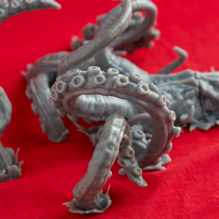 3D Printable Kraken - Tabletop Miniature (Pre-Supported) by Yasashii ...