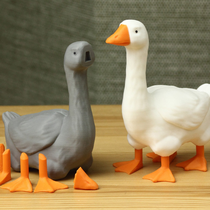 3D Printable Goooose by Stanislav