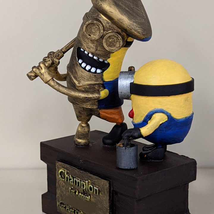 3D Printable Minion Golf Trophy by Bobbosce