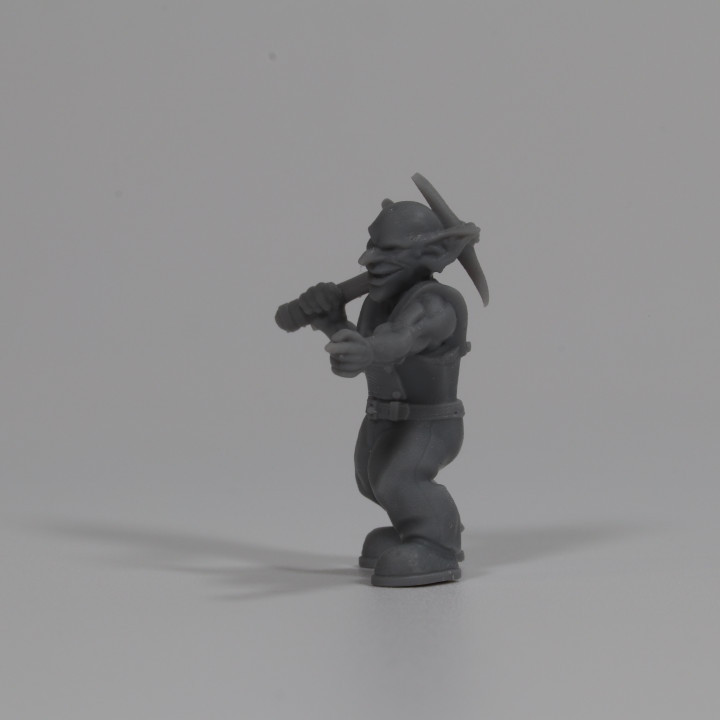 3D Printable Goblin Miner Pointing by Runeforge Studios