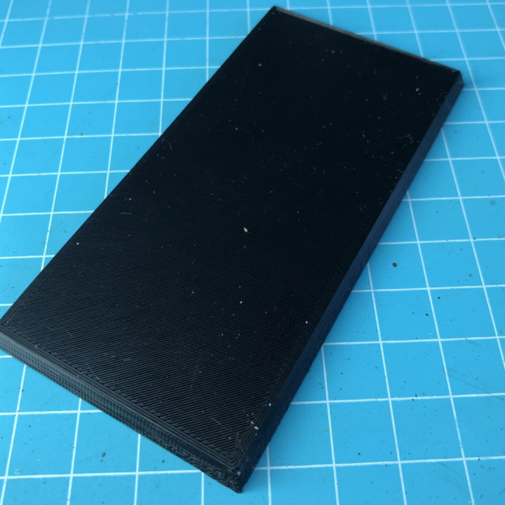 3D Printable 100x60mm rectangular base (Magnetic) by Raven Miniatures
