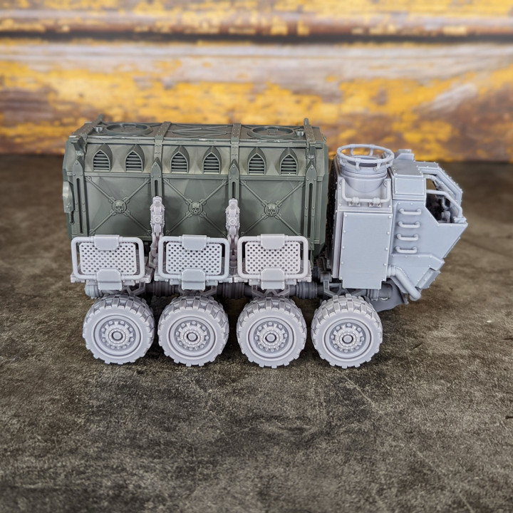 3D Printable Colossus Heavy Transport with Container by Print Minis