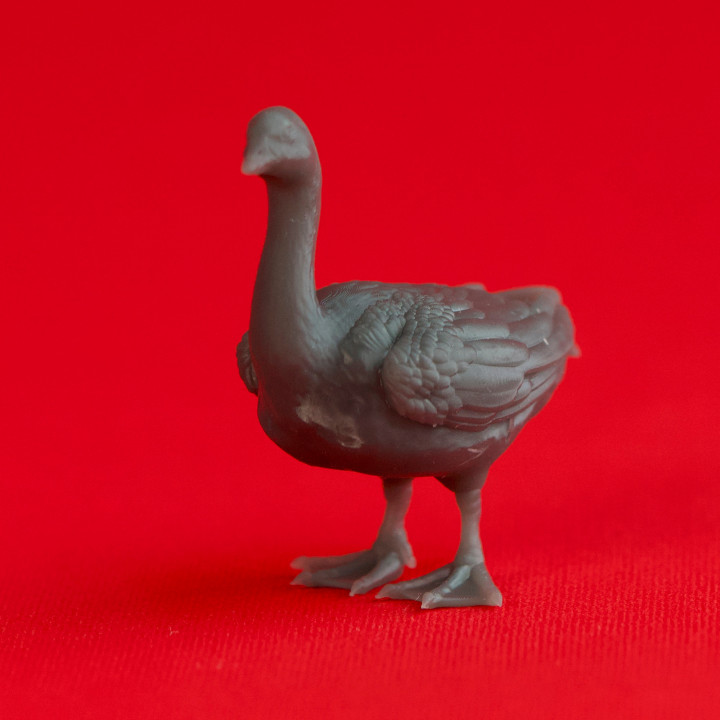 3D Printable Goose - Tabletop Miniature (Pre-Supported) by Yasashii ...