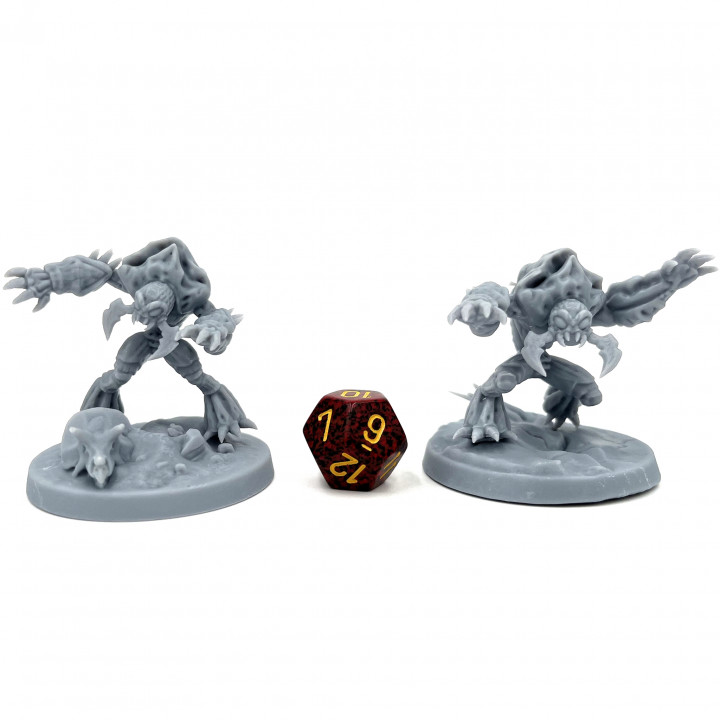 3D Printable Umber Hulk - 2 versions by 2moronic miniatures