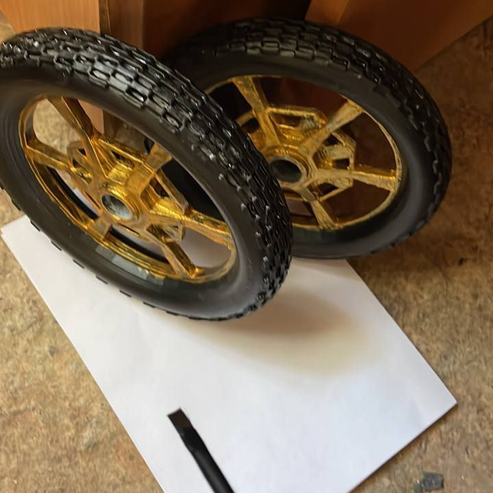 3D Printable racing motorcycle by Viktoriya Kabanova