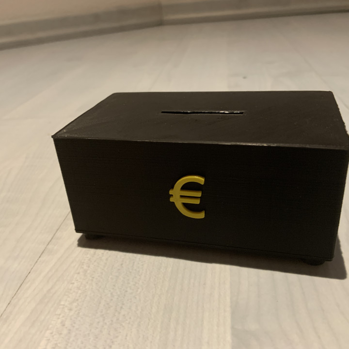 3D Printable money box by Dalical